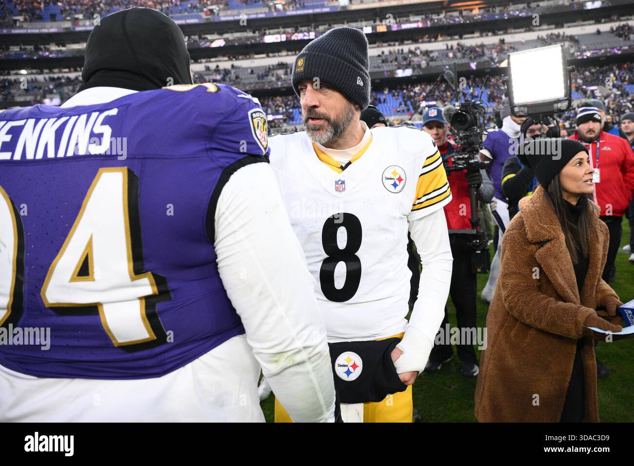 Pittsburgh Steelers quarterback Aaron Rodgers (8) and Baltimore Ravens ...