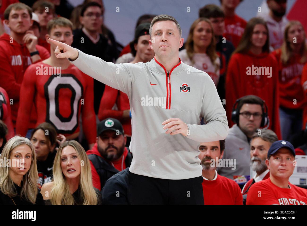 Ohio State head coach Jake Diebler signals his team against Illinois ...