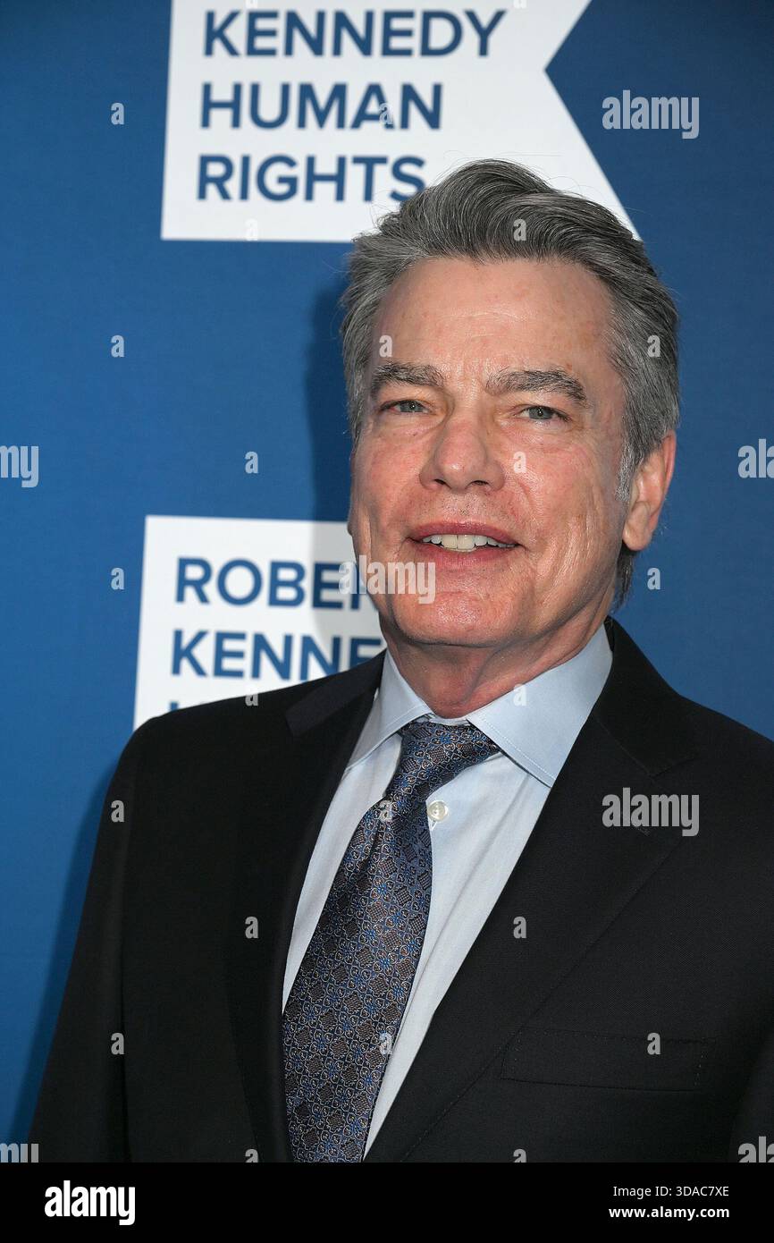 Peter Gallagher attends The Robert F. Kennedy Human Rights Ripple of ...