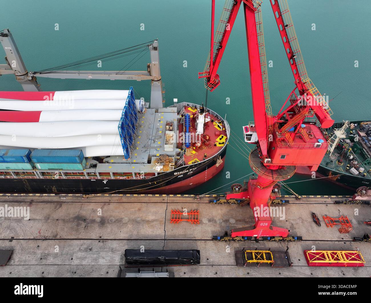 Aerial photo shows wind power equipment to be exported at Lianyungang ...