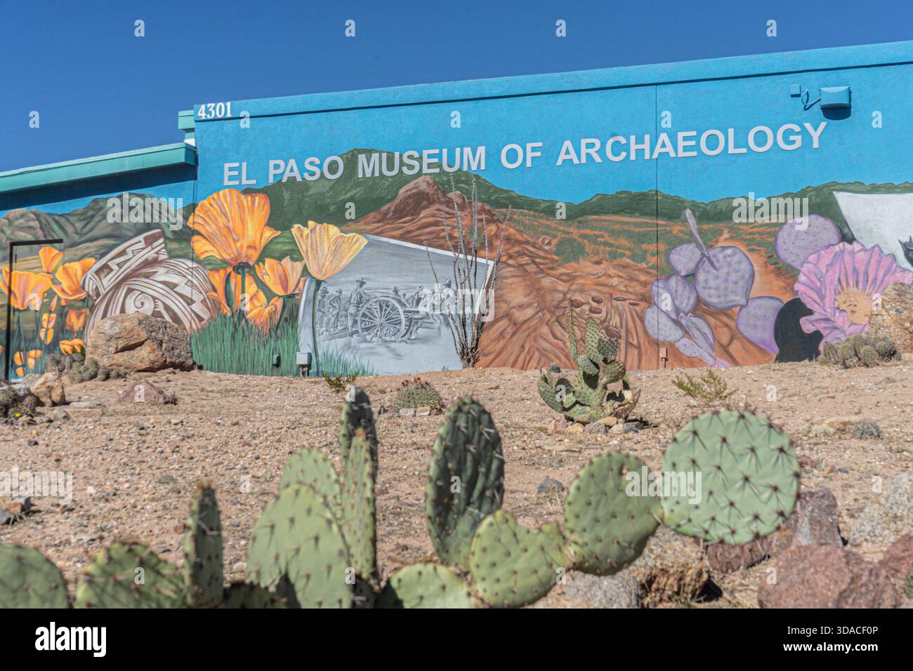 El huaco hi-res stock photography and images - Alamy
