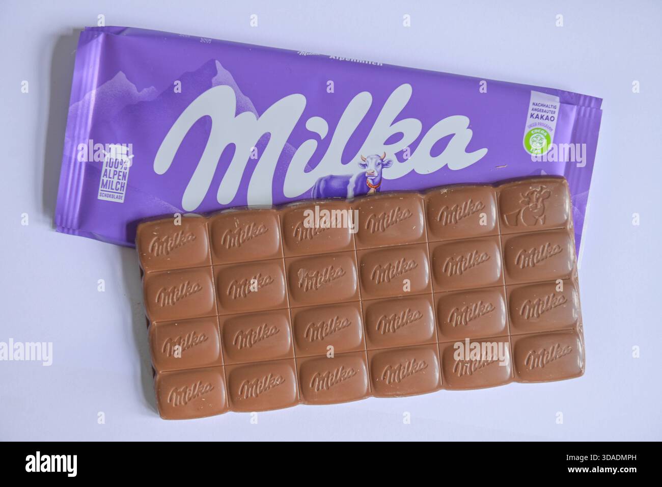 Milka schokolade hi-res stock photography and images - Alamy