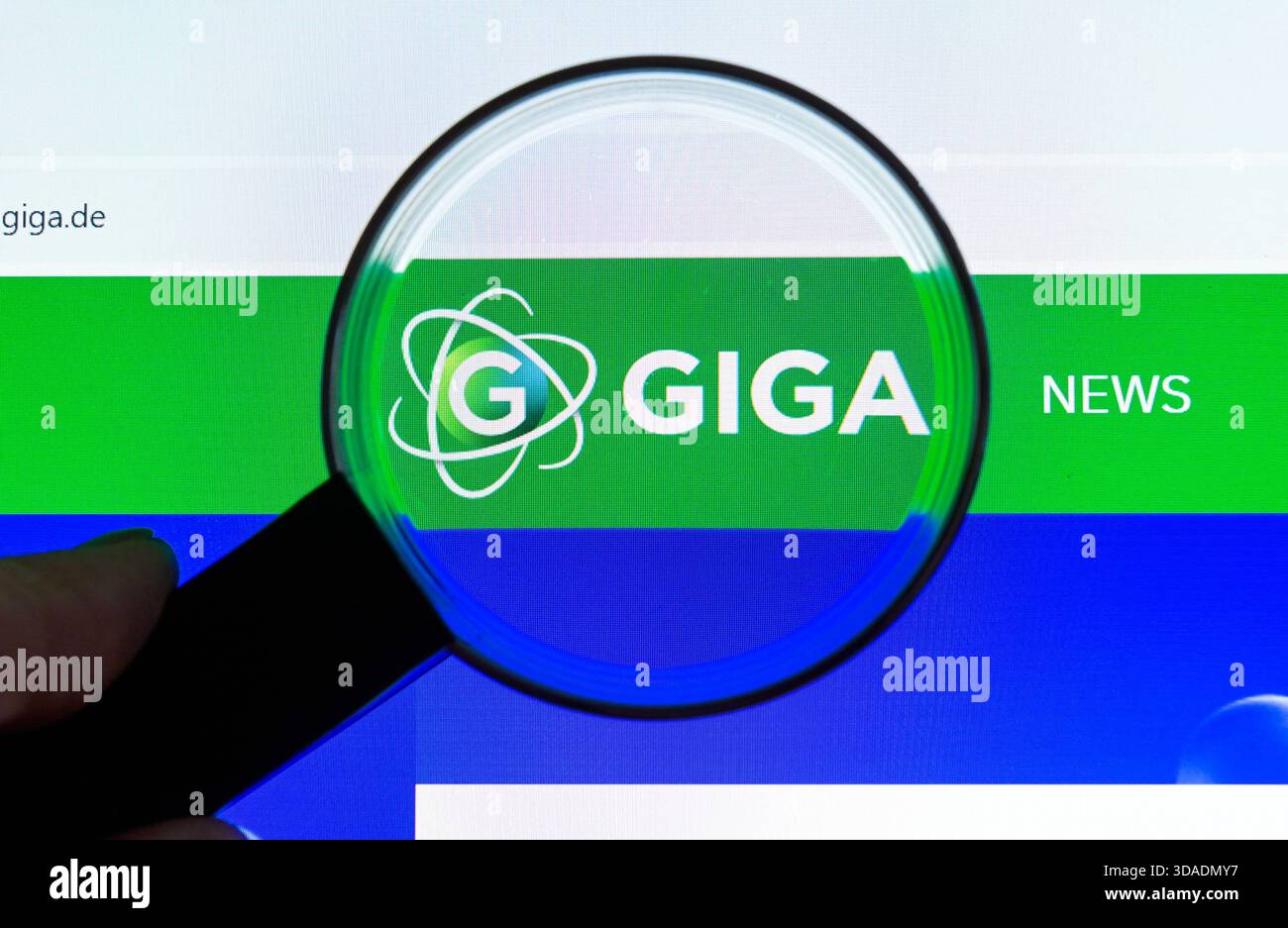 giga.de, website, Internet, Lupe, Monitor *** giga de, website ...