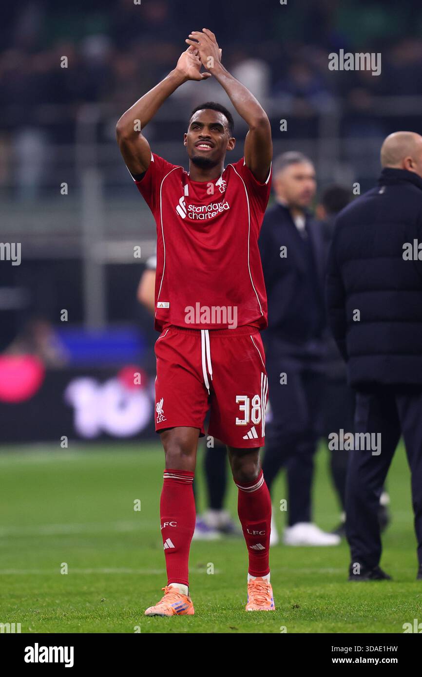 Ryan Gravenberch of Liverpool Fc celebrates at the end of the UEFA ...