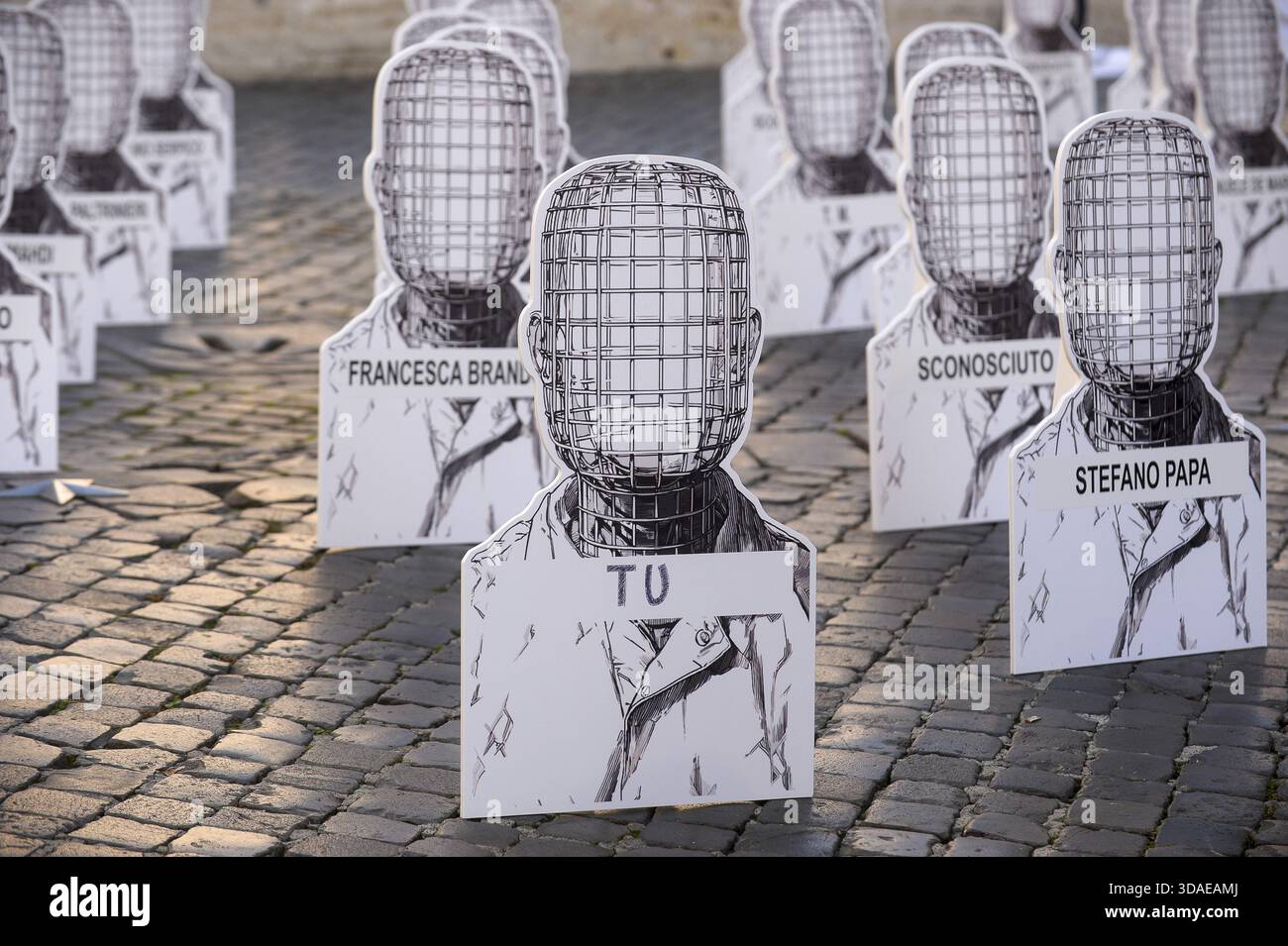 Rome, Montecitorio Square: Flash mob at the Stefano Cucchi Memorial on ...