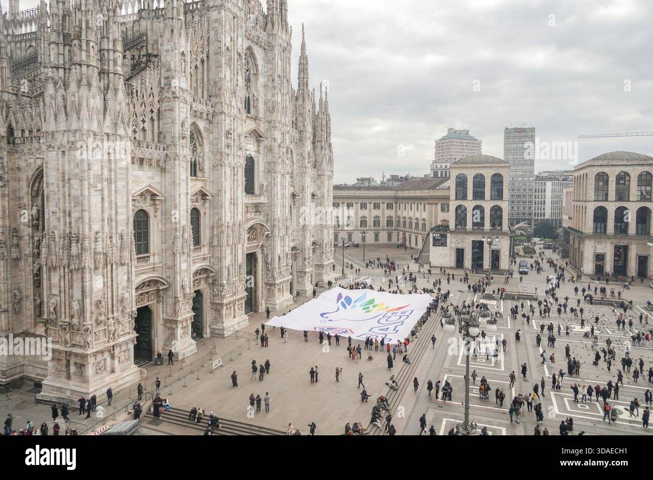 MILAN - The "Caravan of Peace" organized by ACLI (Italian League for ...