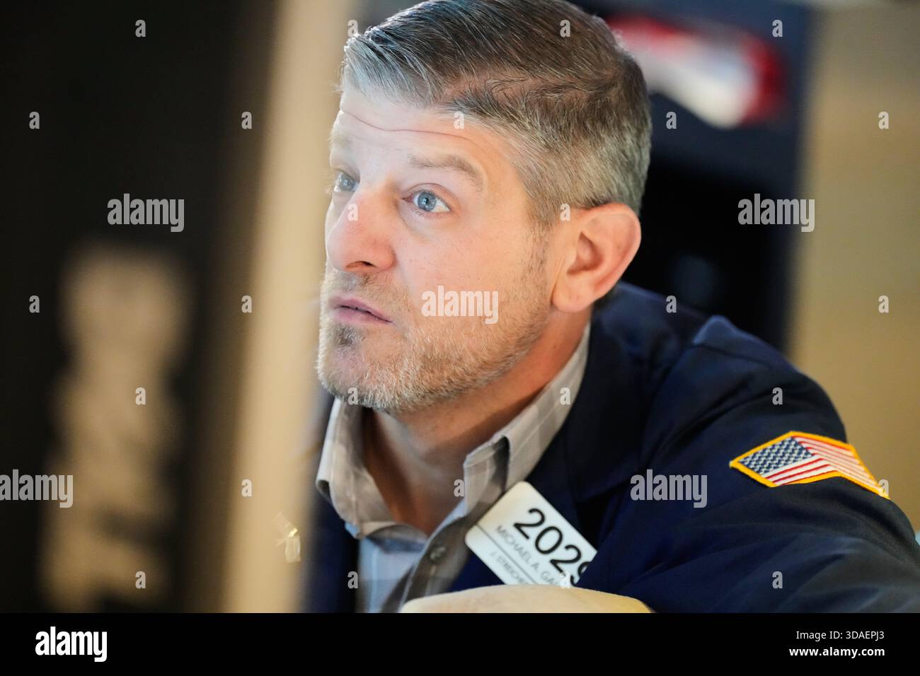 Michael Gallucci works on the floor at the New York Stock Exchange in ...