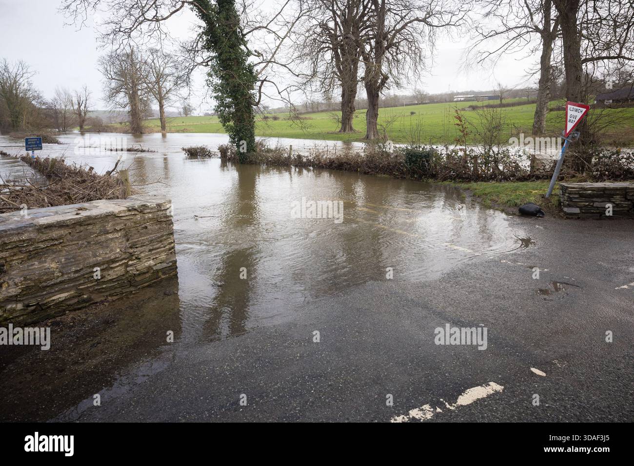 Storm bram wales hi-res stock photography and images - Alamy