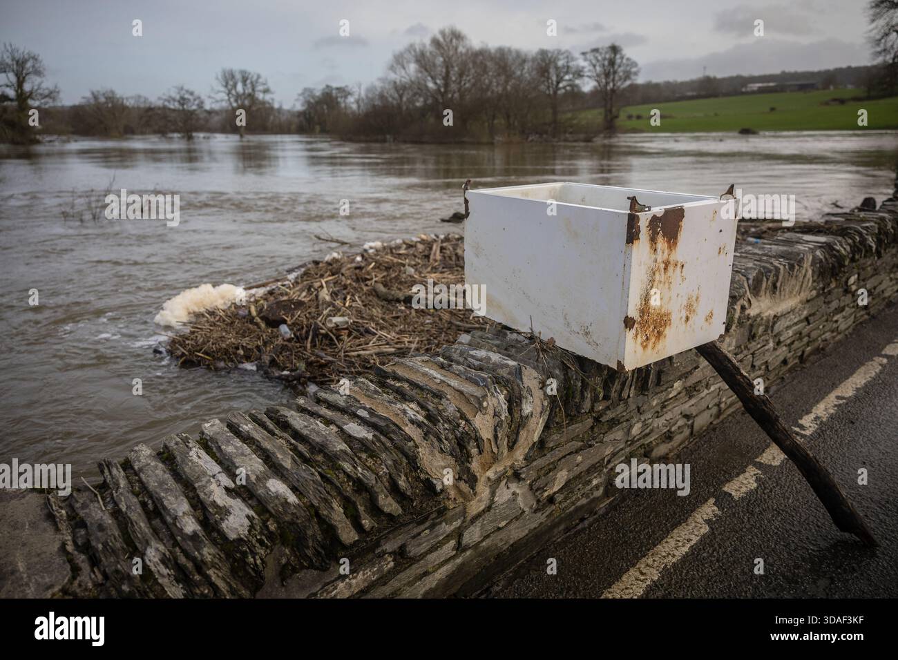 CARDIGAN, UK - 10 Dec 2025: Flooding at the 17th-century Llechryd ...