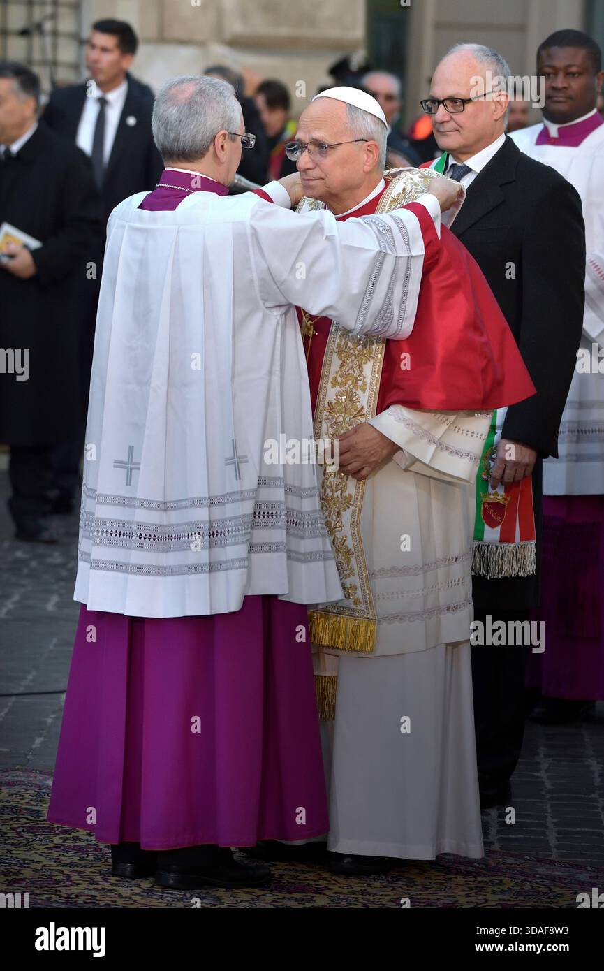 Pope Leo XIV prayer ceremony during the traditionnal visit to the ...
