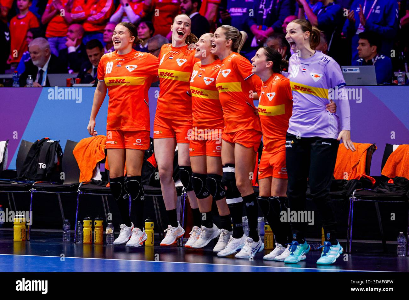 Merel Freriks of the Netherlands and Alieke van Maurik of the ...