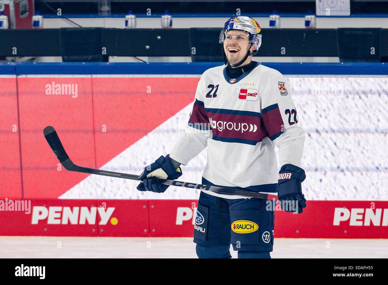 Ville Pokka (EHC Red Bull Munich, #22) laughing during warmup GER, EHC ...