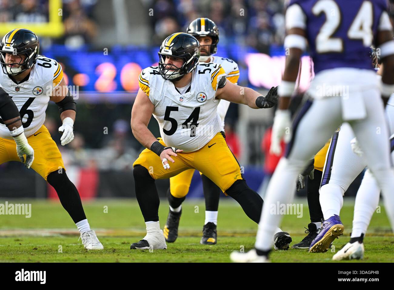 Pittsburgh Steelers center Zach Frazier (54) in action during the first ...