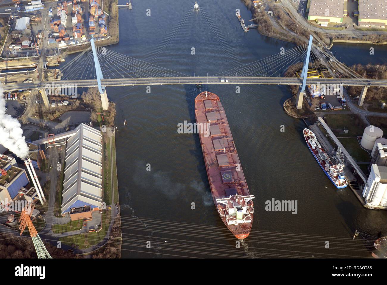 Ore freighter, Koehlbrand bridge, new building, demolition, ship, trade ...