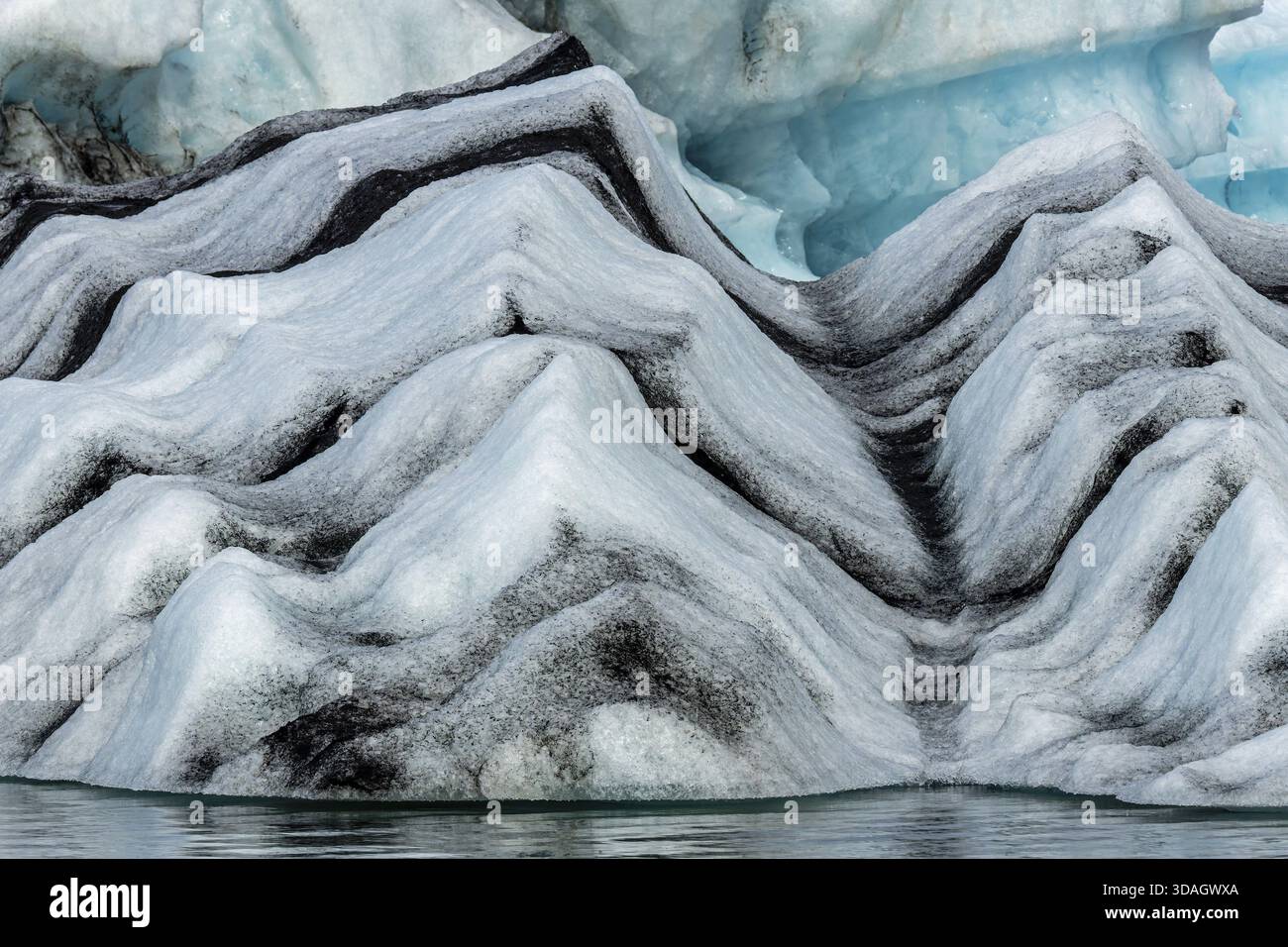 Ice, on glacier lagoon, layers Stock Photo - Alamy