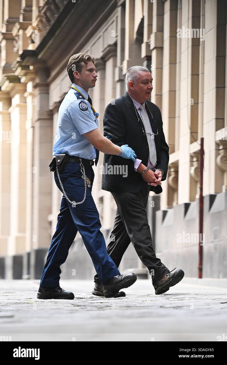 Greg Lynn (right) arrives to Victorian Court of Appeal, in Melbourne ...