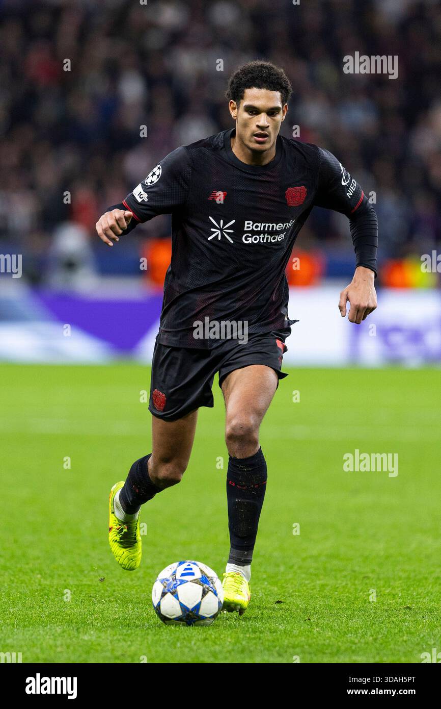 LEVERKUSEN, GERMANY - DECEMBER 10: Jarell Quansah (Bayer 04 Leverkusen ...