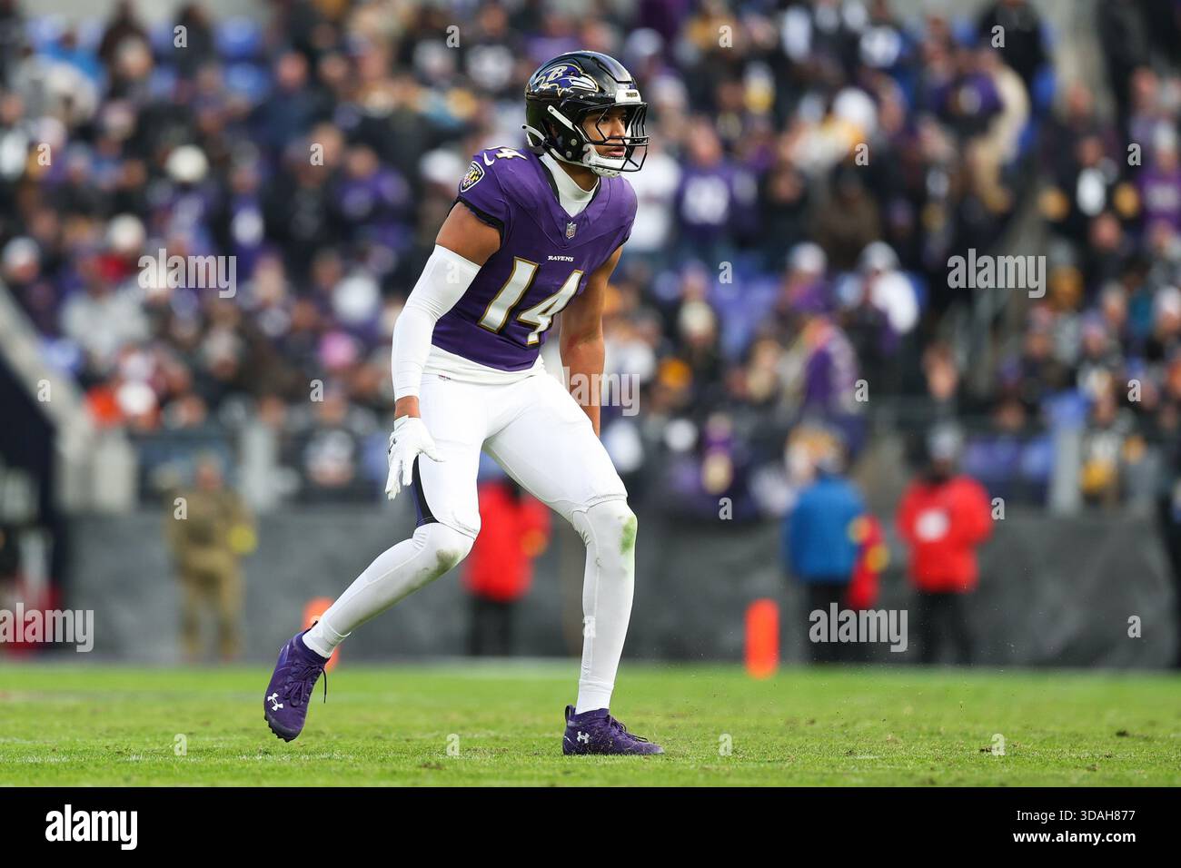 Baltimore Ravens safety Kyle Hamilton in action during the second half ...