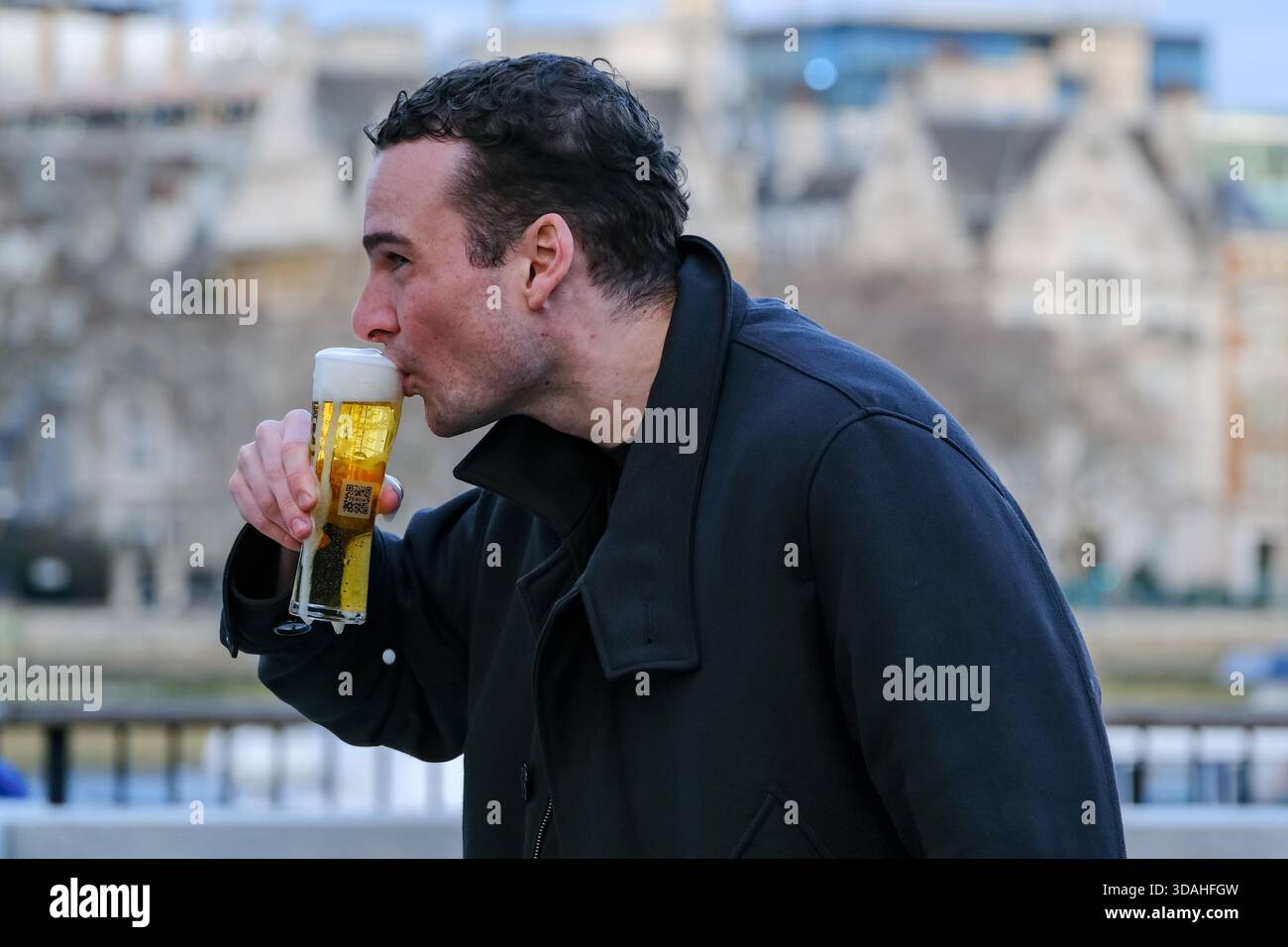 London, UK. 10th December, 2025. A Peroni Nastro Azzurro beer fountain ...
