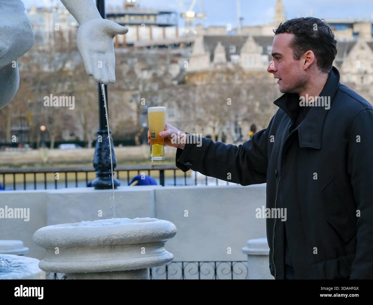 London, UK. 10th December, 2025. A Peroni Nastro Azzurro beer fountain ...