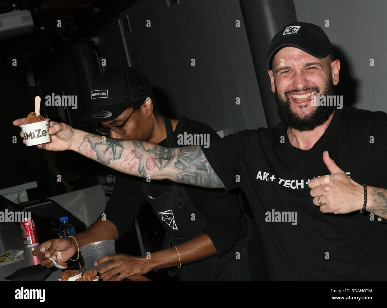 Atmosphere at arrivals for Tyra Banks and ARTECHOUSE Debut SMiZE ...
