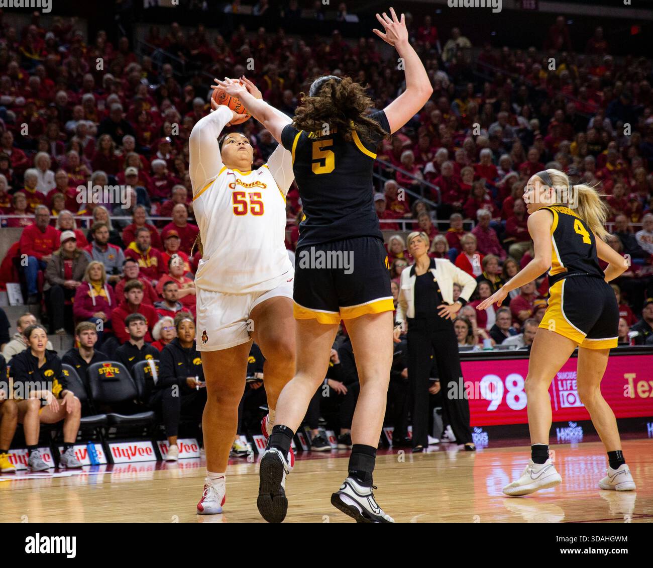 Iowa State center Audi Crooks (55) shoots the ball against Iowa during ...