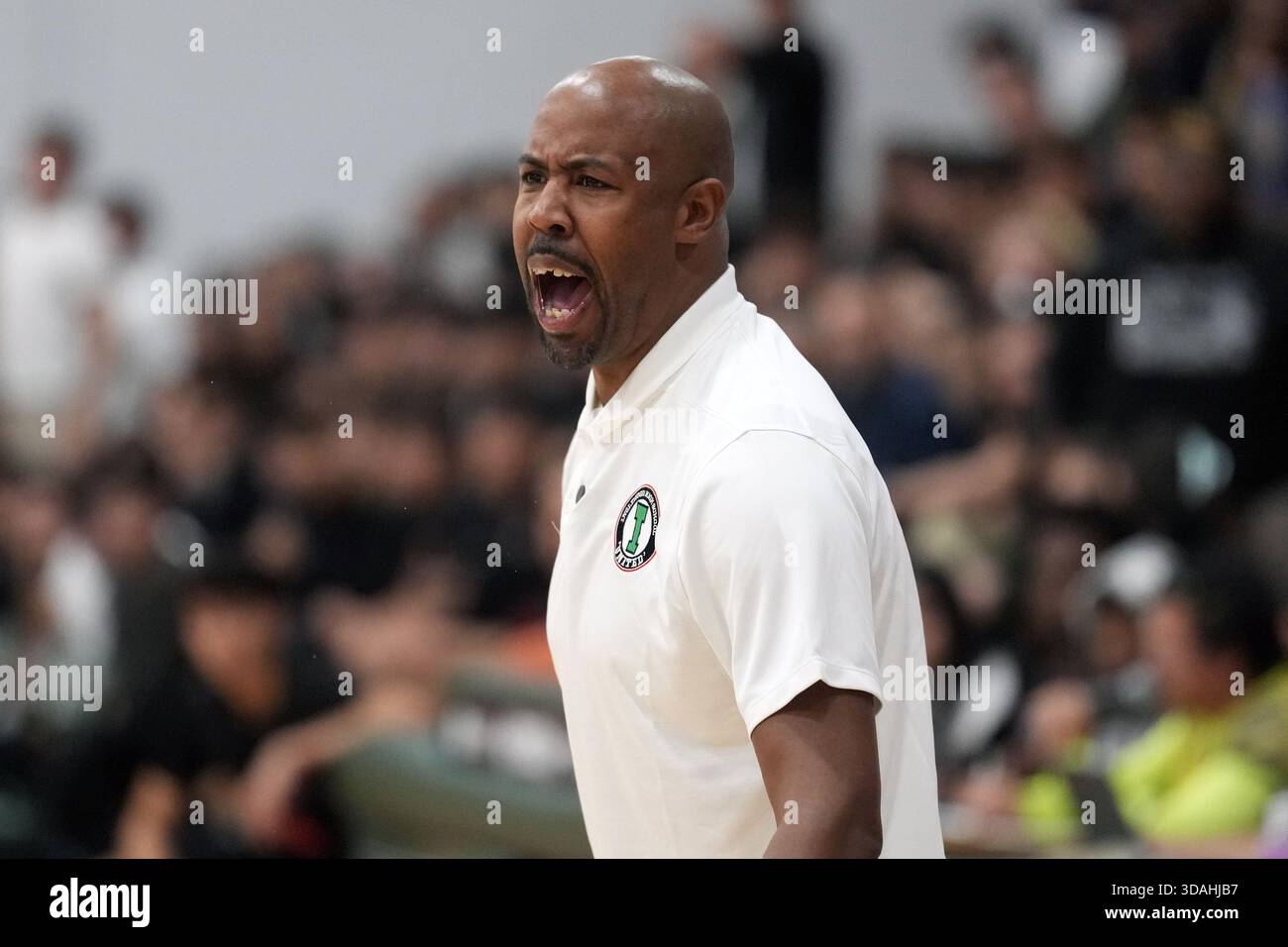 Inglewood Sentinels coach Jason Crowe reacts during a high school ...
