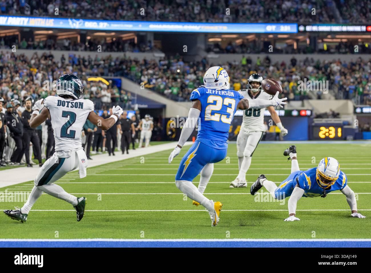 Los Angeles Chargers safety Tony Jefferson (23) intercepts a pass in ...