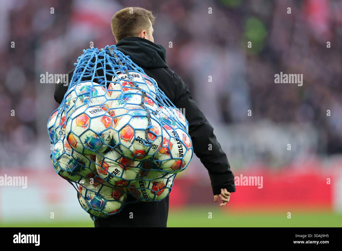 Derbystar league ball in the ball net Stuttgart, December 6, 2025 ...