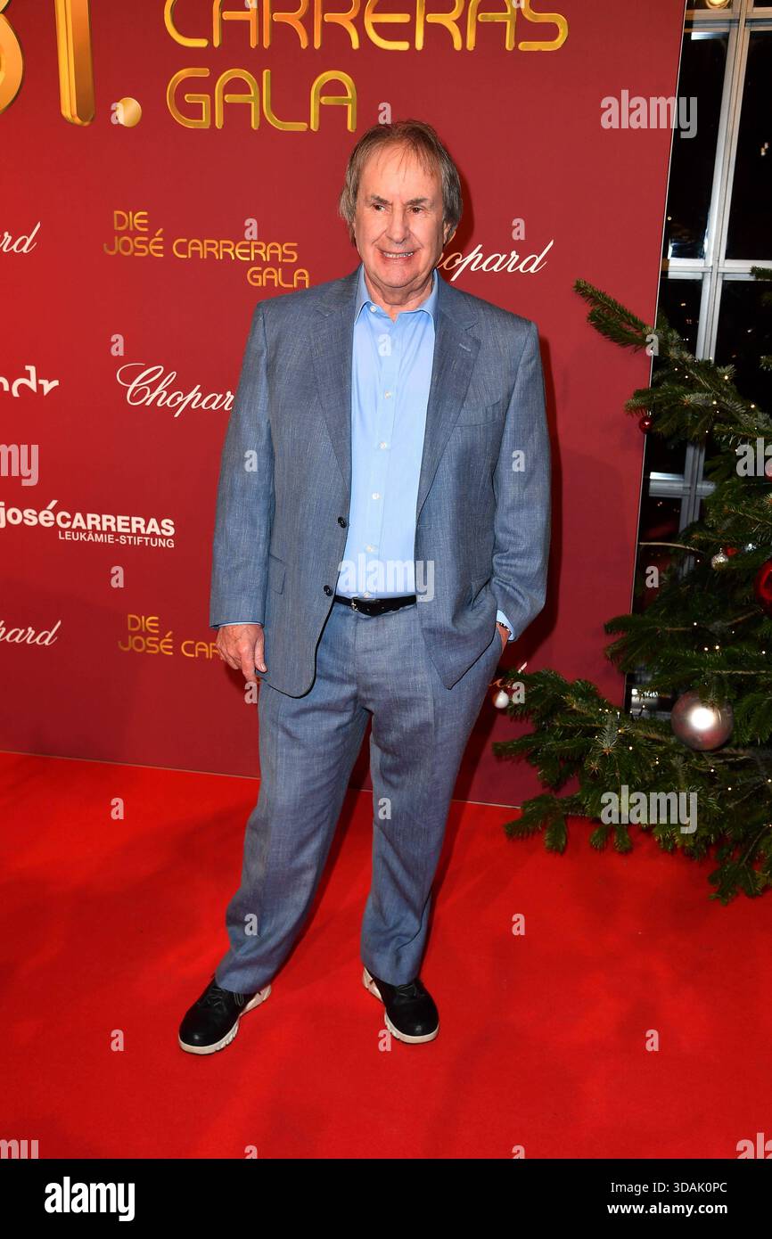 Chris de Burgh bei der JosÃ Carreras Gala in der Media City Leipzig 10. ...