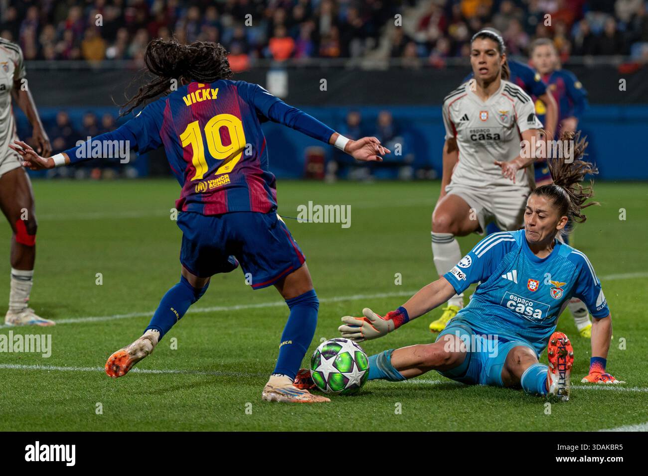 Lena Pauels (1 SL Benfica) making a save during the UEFA Women's ...