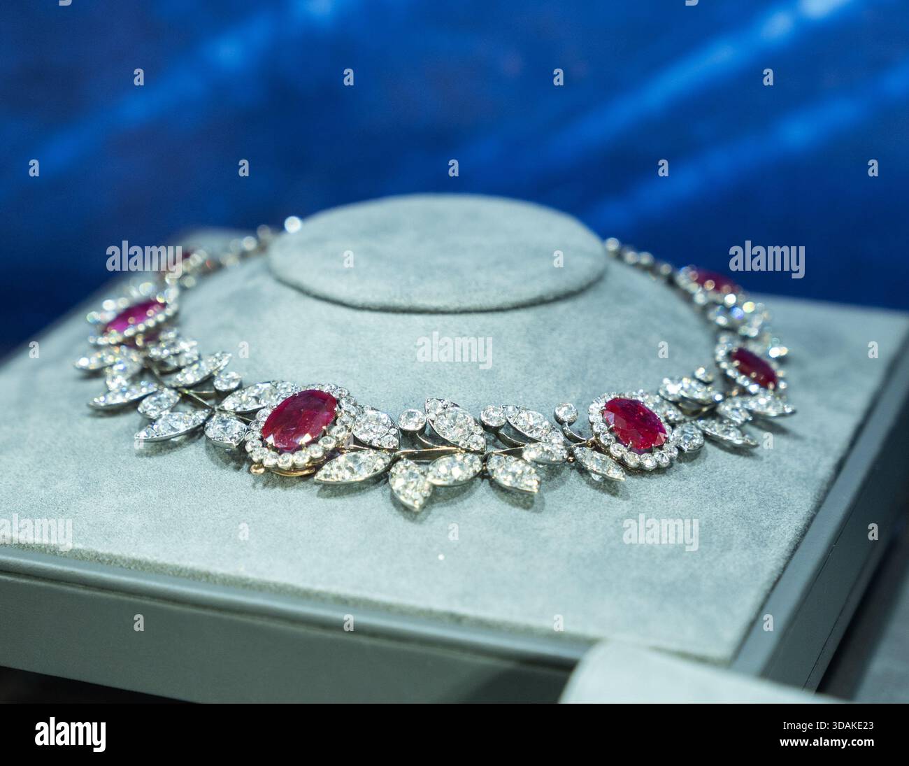 Mackay-Bismark Boucheron Ruby and Diamond necklace on display at ...