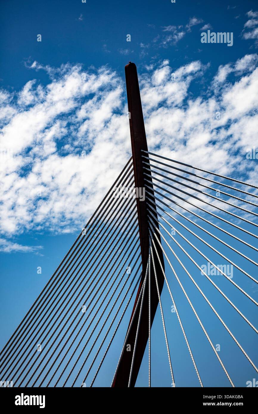 Sunny spring day on the Boorloo Bridge, pedestrian and cycle crossing ...