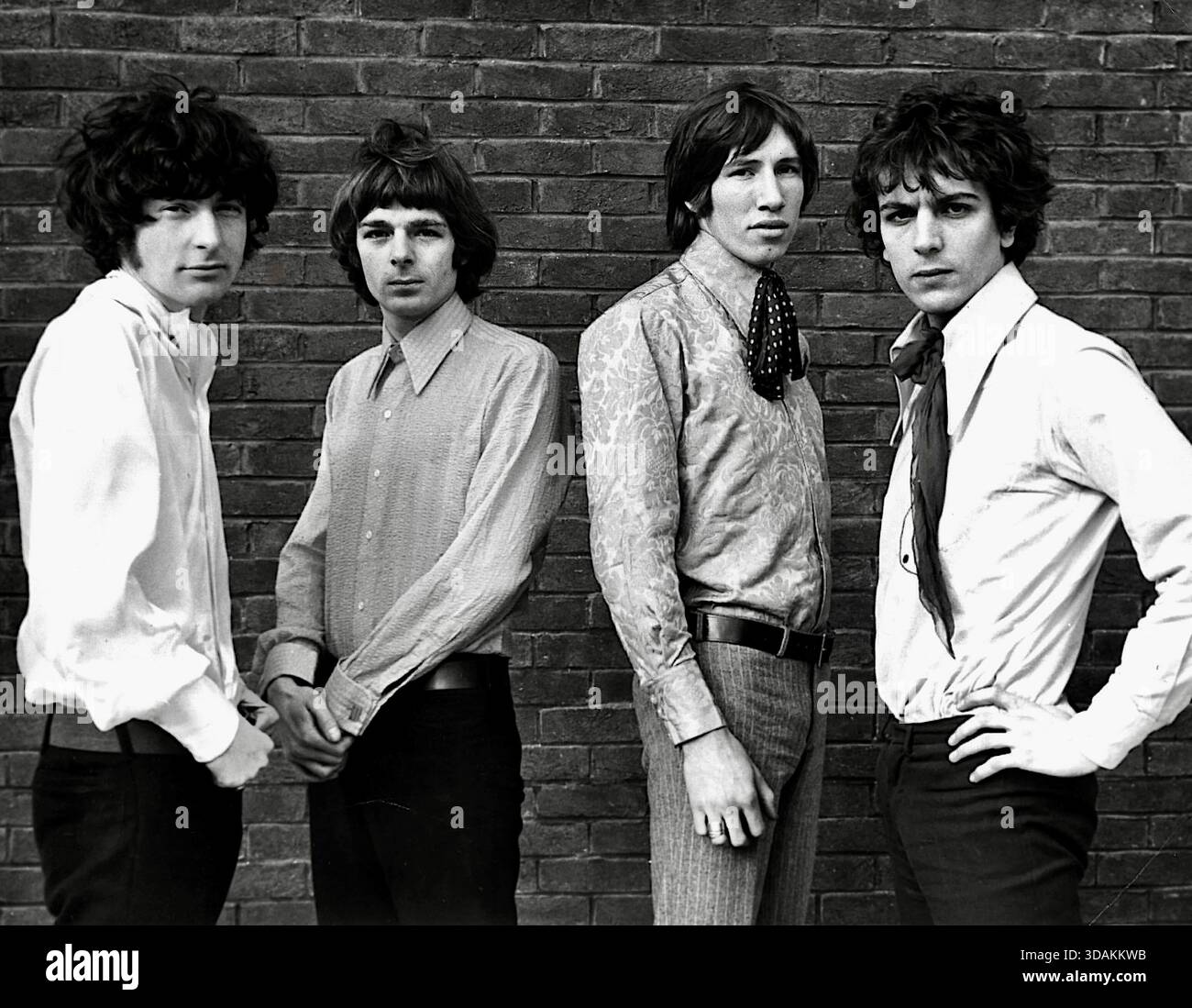 Syd barrett 1968 hi-res stock photography and images - Alamy