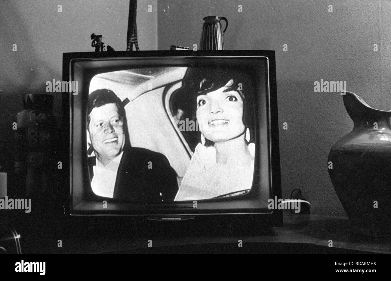 Coverage after the assassination of American President John F. Kennedy ...