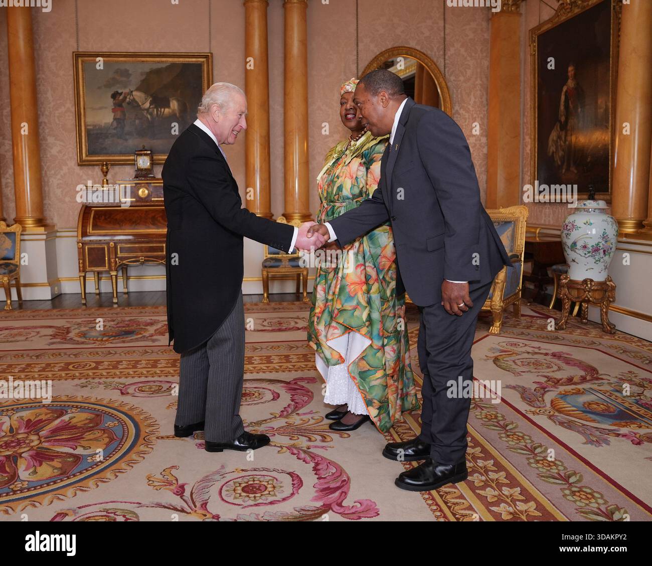Loreen bannis robert, high commissioner for the commonwealth of ...