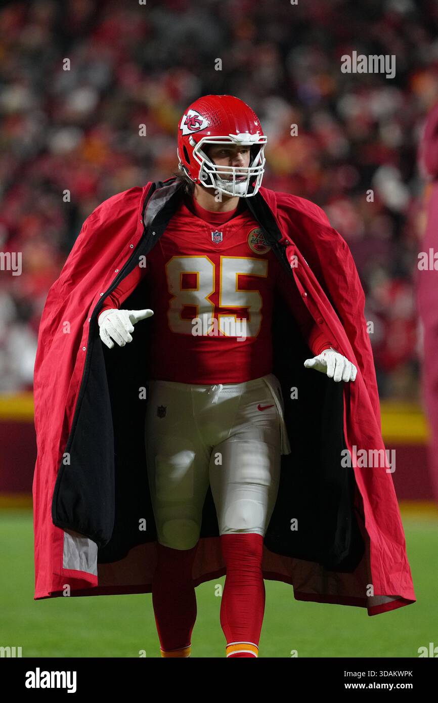 Kansas City Chiefs tight end Robert Tonyan is seen against the Houston ...