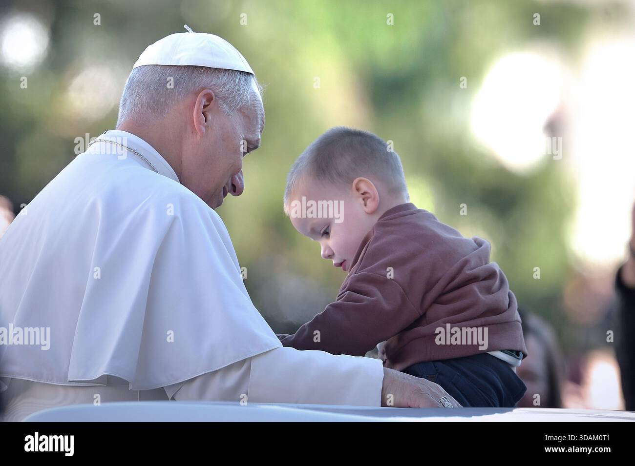 Pope Leo XIV general audience in St. Peter's Square at The Vatican ...