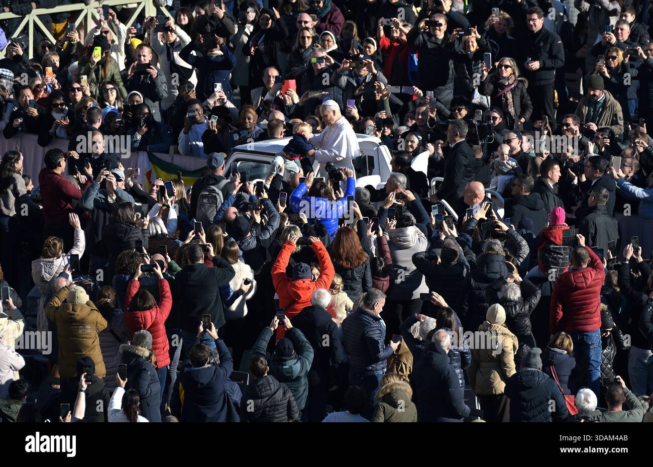 Pope Leo XIV general audience in St. Peter's Square at The Vatican ...