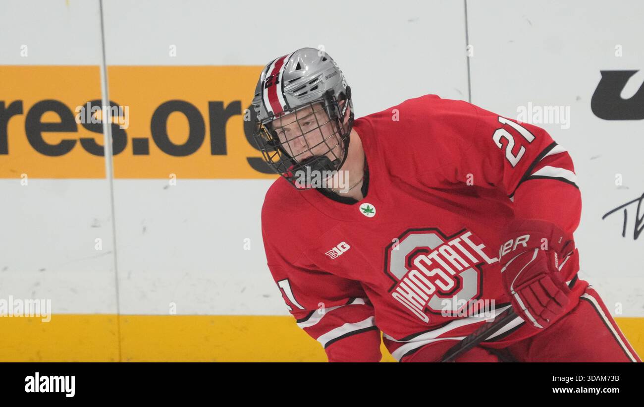 Ohio State defenseman Bryce Ingles (21) during an NCAA hockey game ...