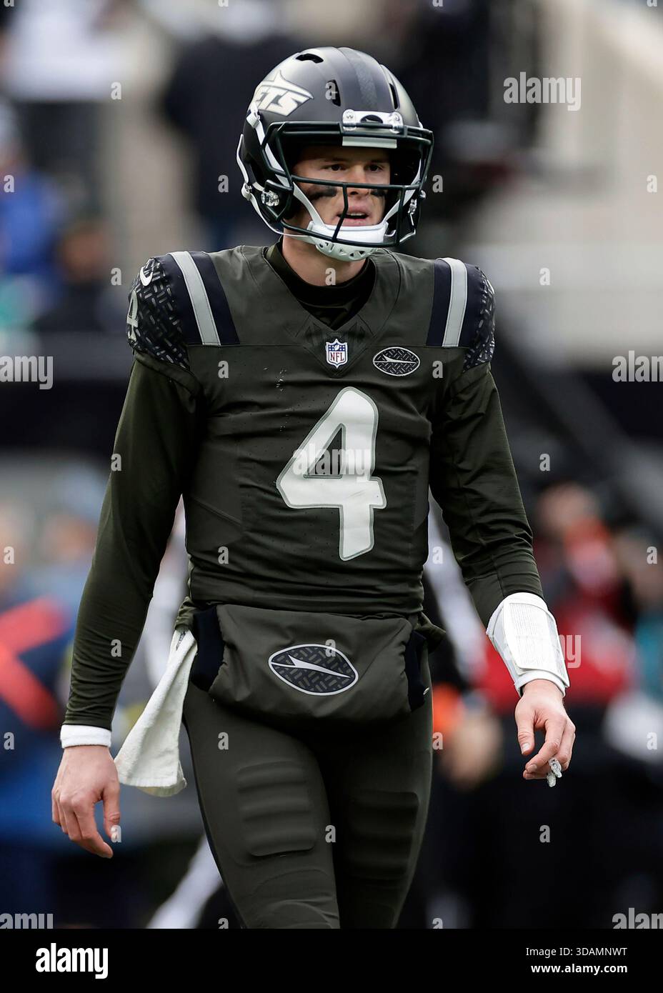 New York Jets quarterback Brady Cook (4) reacts during an NFL football ...