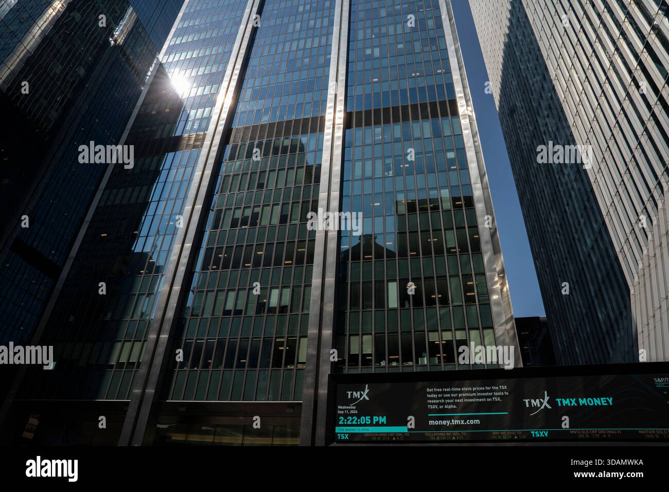 L'indice composé S&P/TSX du parquet torontois gagnait 104,63 points à ...