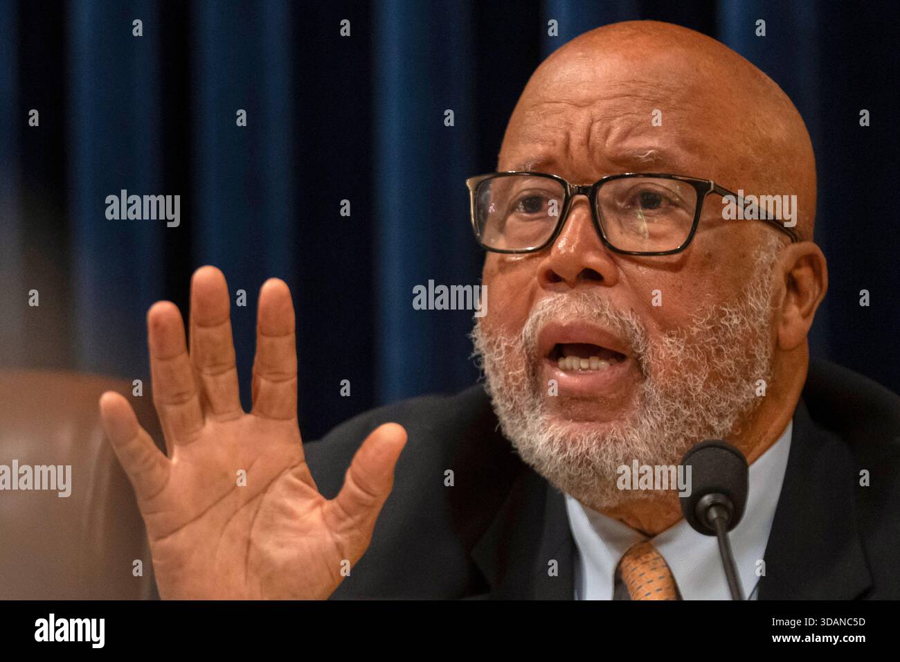 Ranking member Rep. Bennie Thompson, D-Miss., speaks during a hearing ...