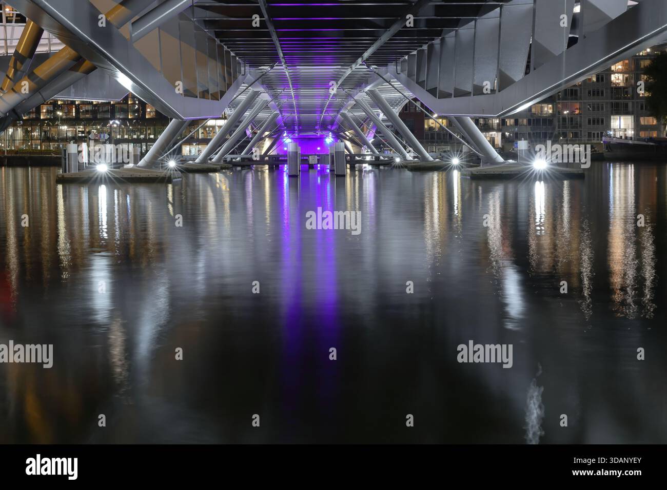 Under Jan Schaeferbrug, steel beams and pylons form a symmetric tunnel ...