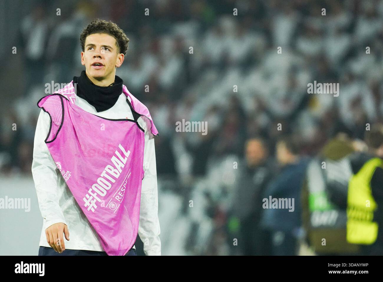Clement Bischoff (FC Salzburg, 7) warming up UEFA Europa League ...