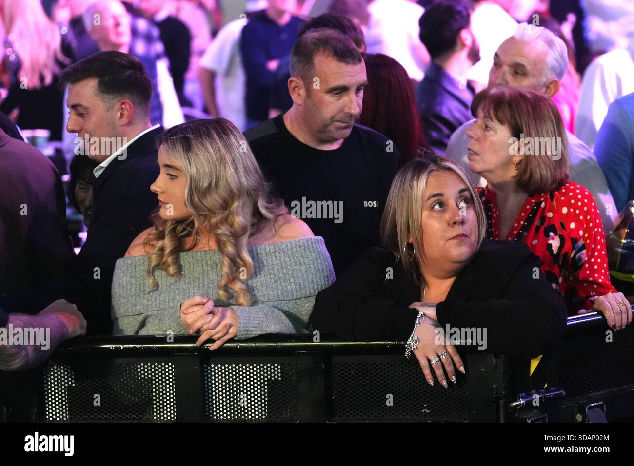 Luke Littler's girlfriend Faith Millar (left), father Anthony Buckley ...