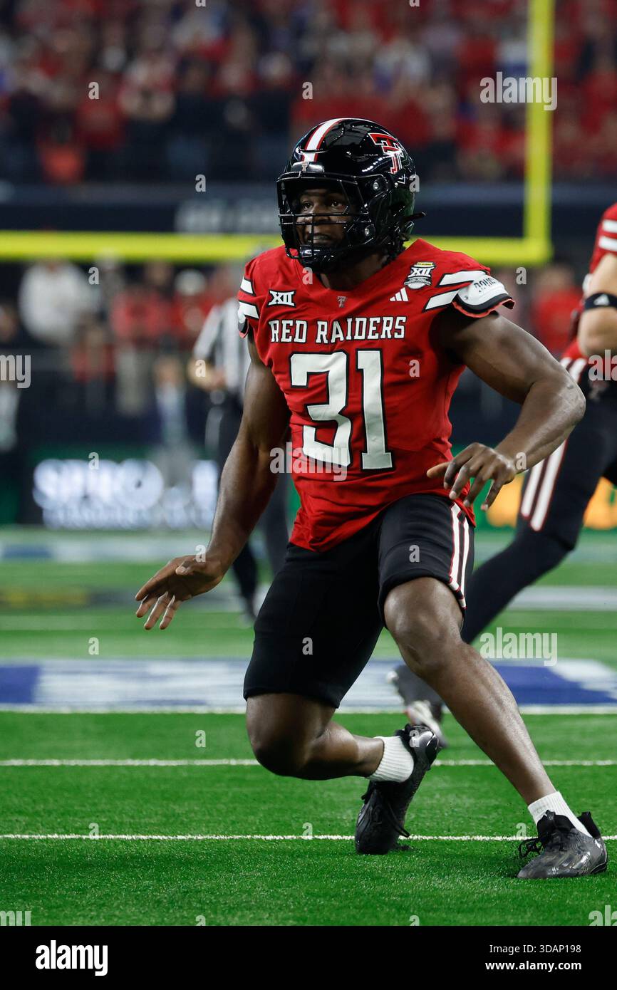 Texas Tech linebacker David Bailey (31) rushes during the NCAA Big 12 ...