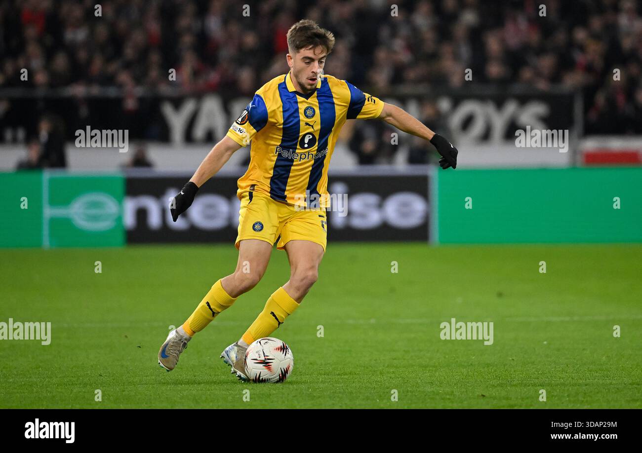Noam ben harosh hi-res stock photography and images - Alamy