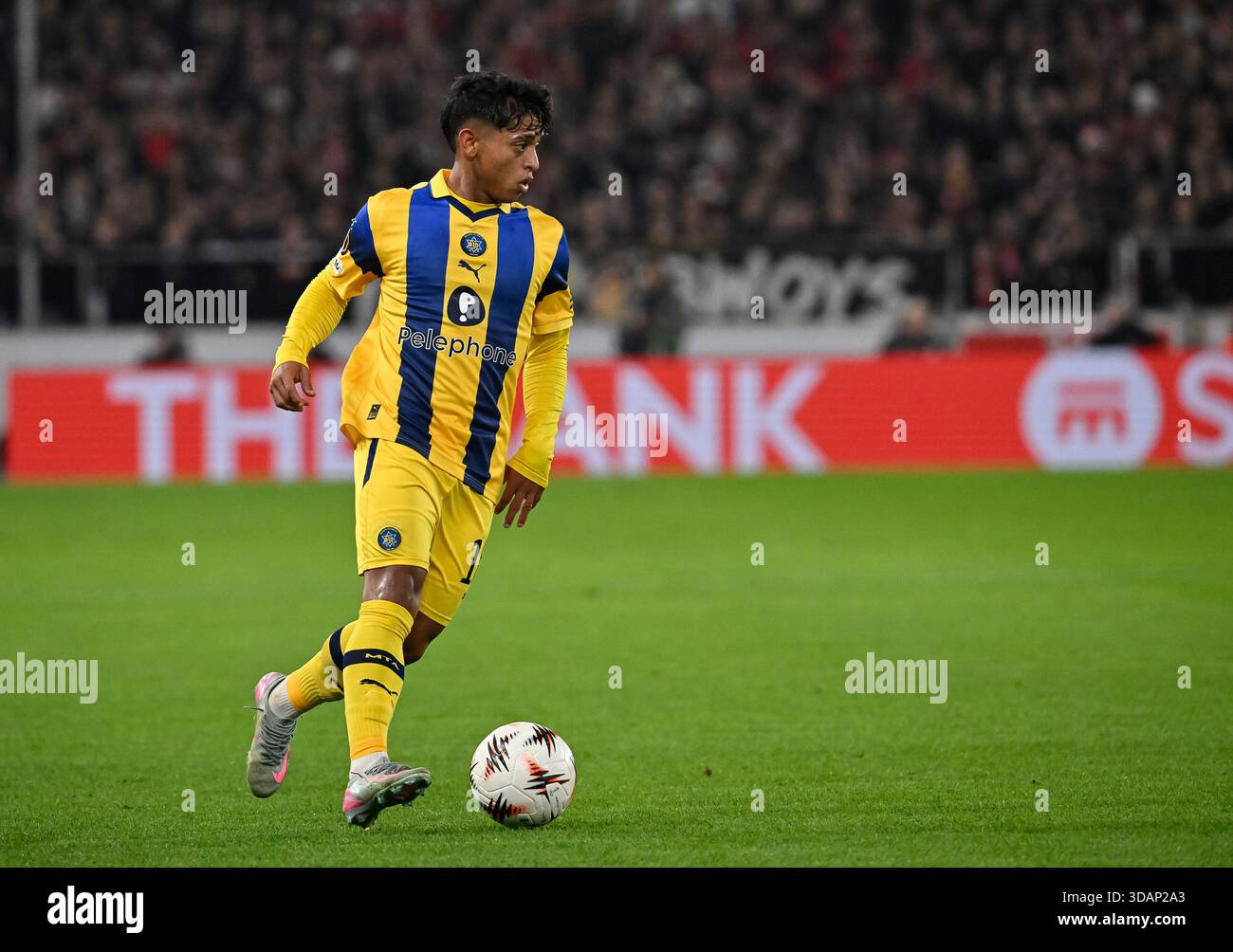 Kevin Andrade Maccabi Tel-Aviv FC (10) Action on the ball GER ...