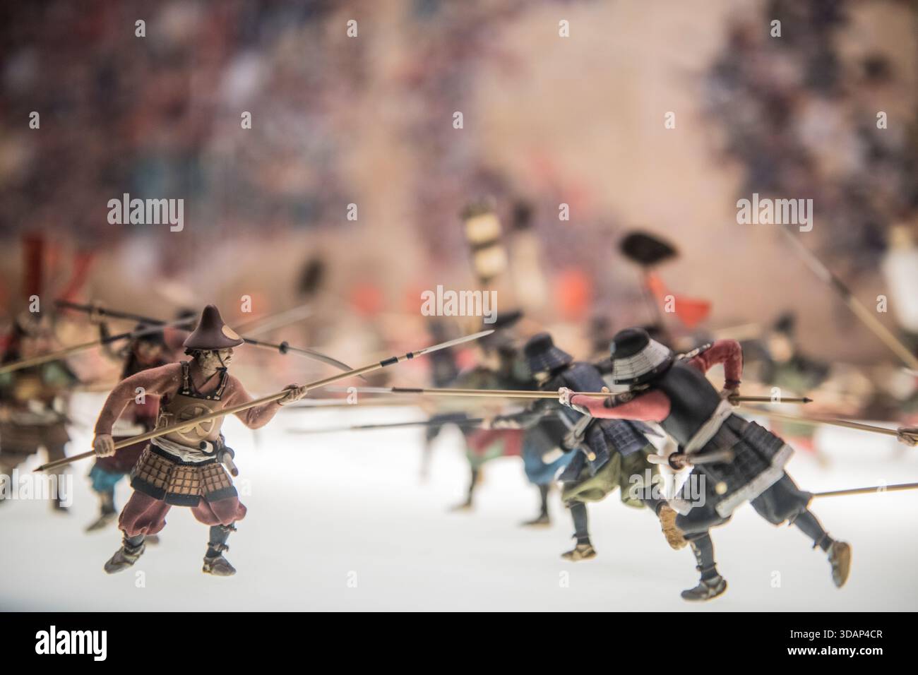 Osaka Castle Museum: The Summer War of Osaka, reproduction of the ...